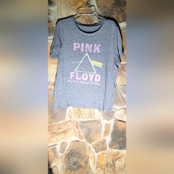 Pink Floyd | Tops | Pink Floyd Tshirt | Poshmark